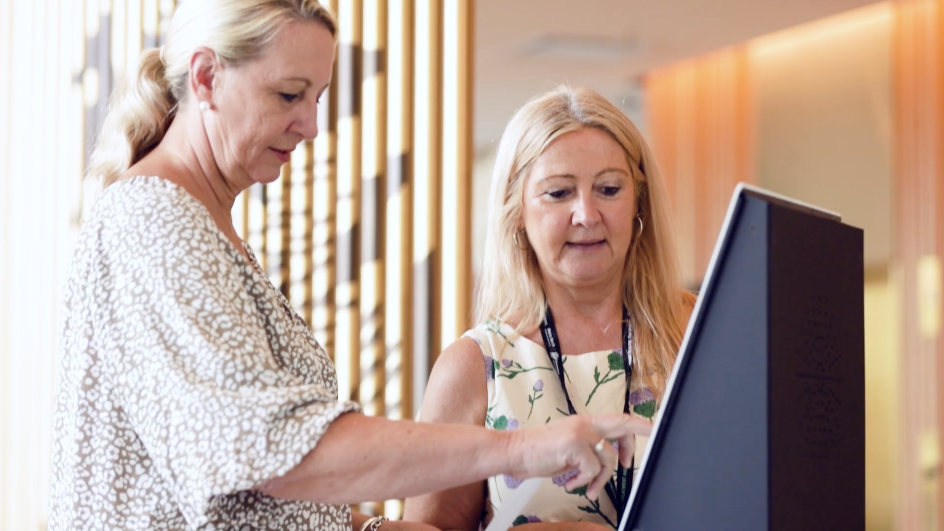 How to Maintain the Human Experience When It Comes to Virtual Queue ...